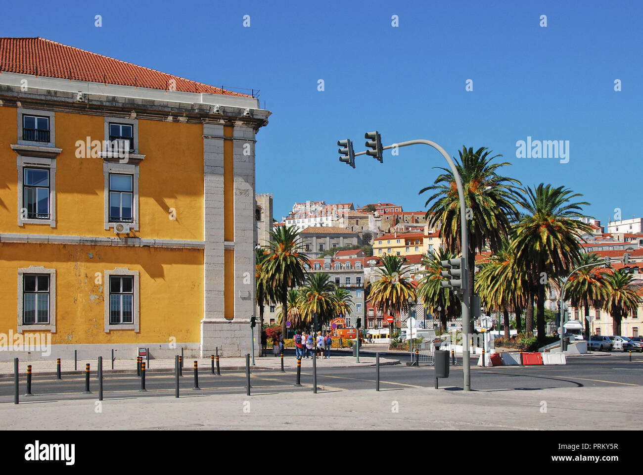 Finance ministry lisbon hi-res stock photography and images - Alamy