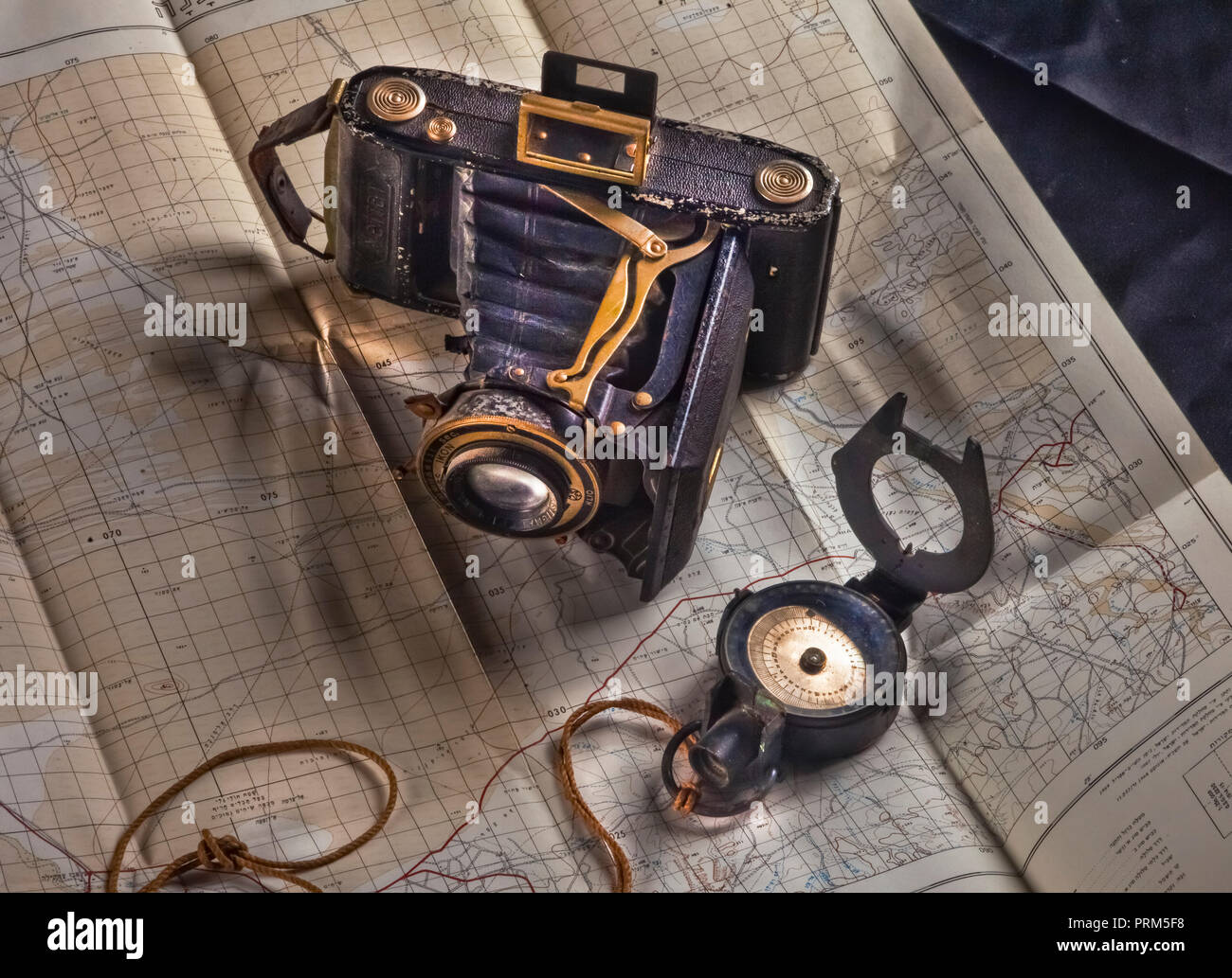Surveyor compass hi-res stock photography and images - Alamy