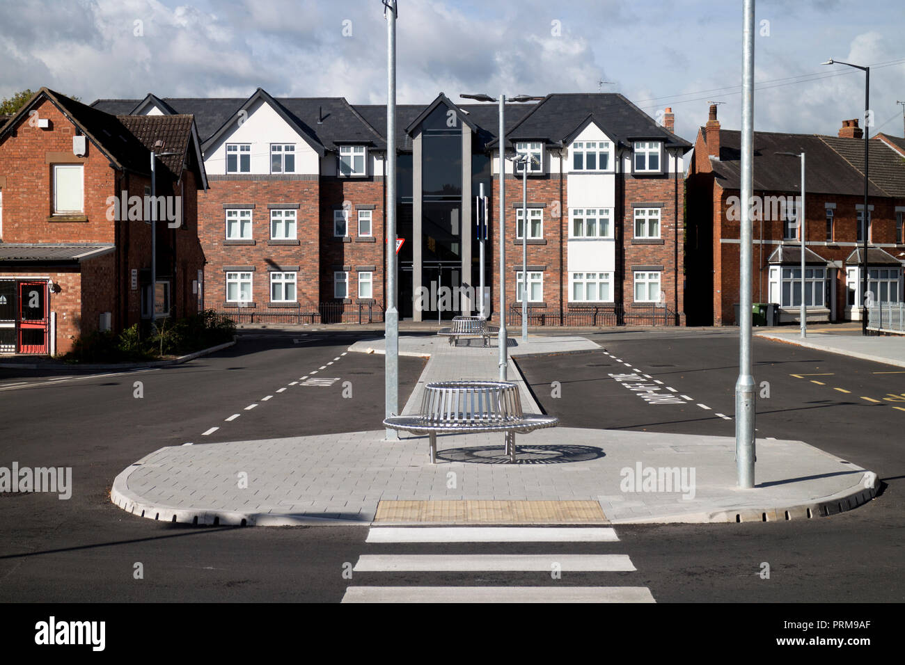 Modern rail hi-res stock photography and images - Alamy