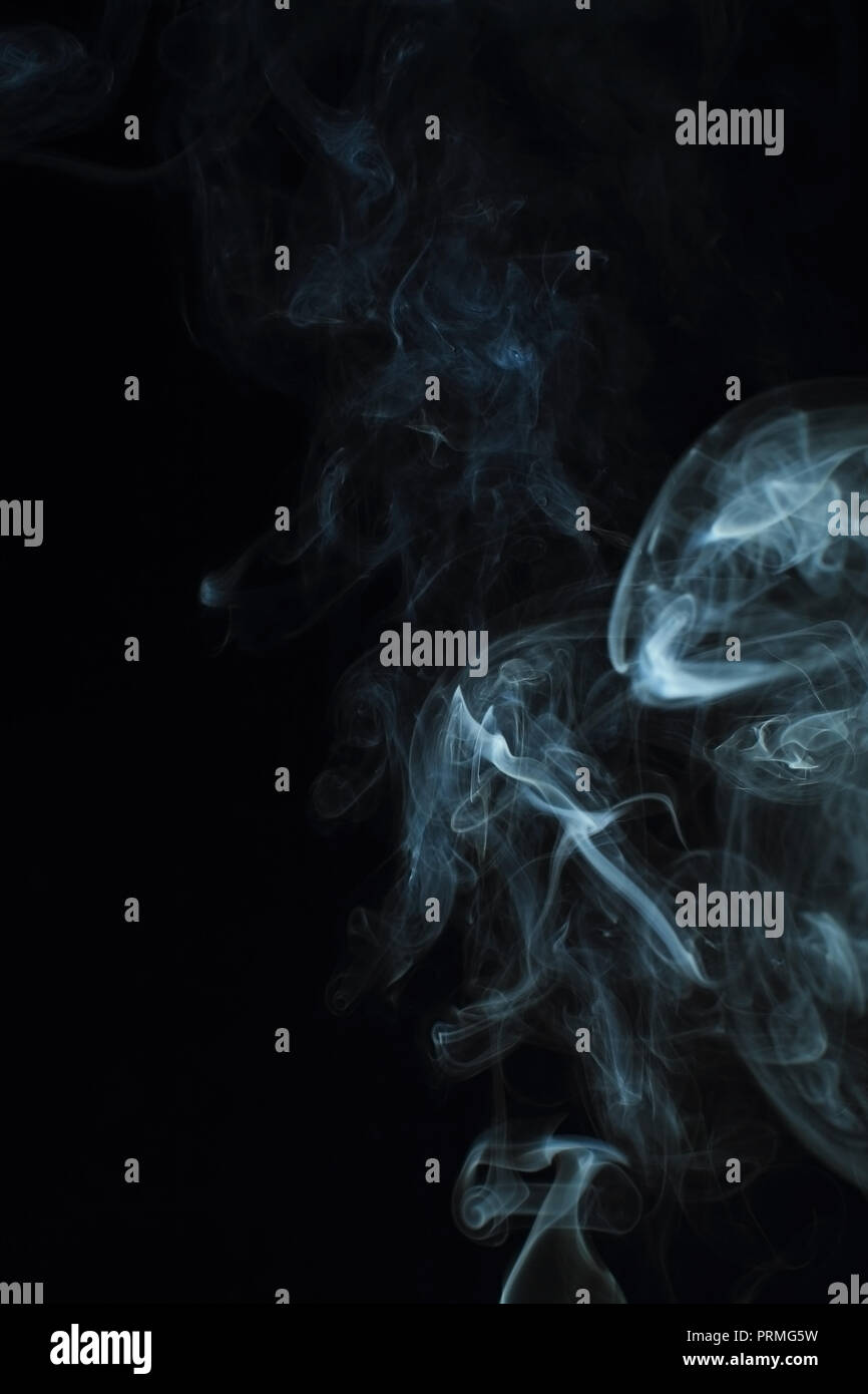 Abstract white smoke texture on black background Stock Photo - Alamy