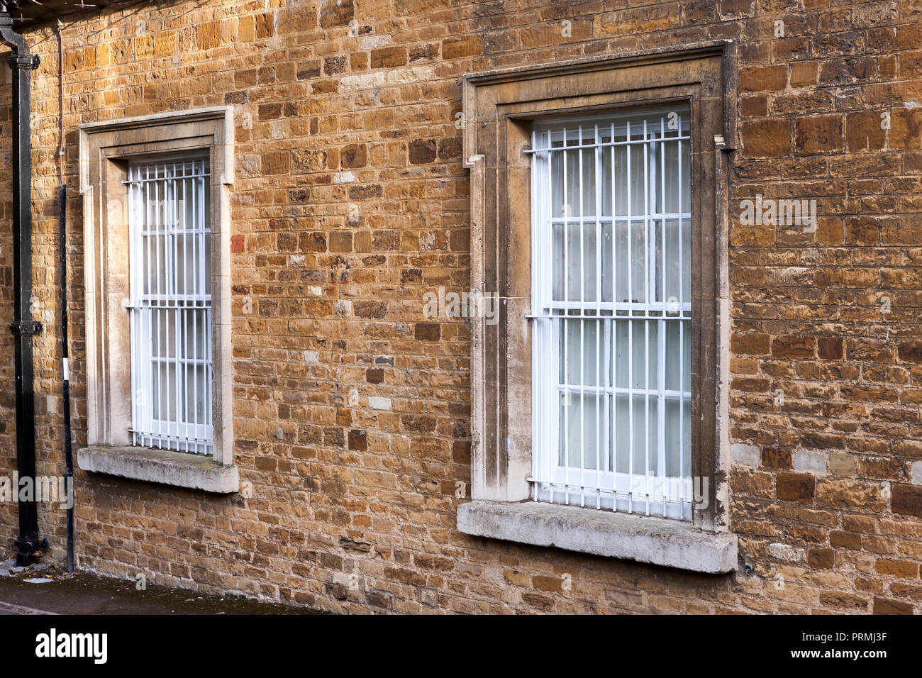 Building exteria hi-res stock photography and images - Alamy