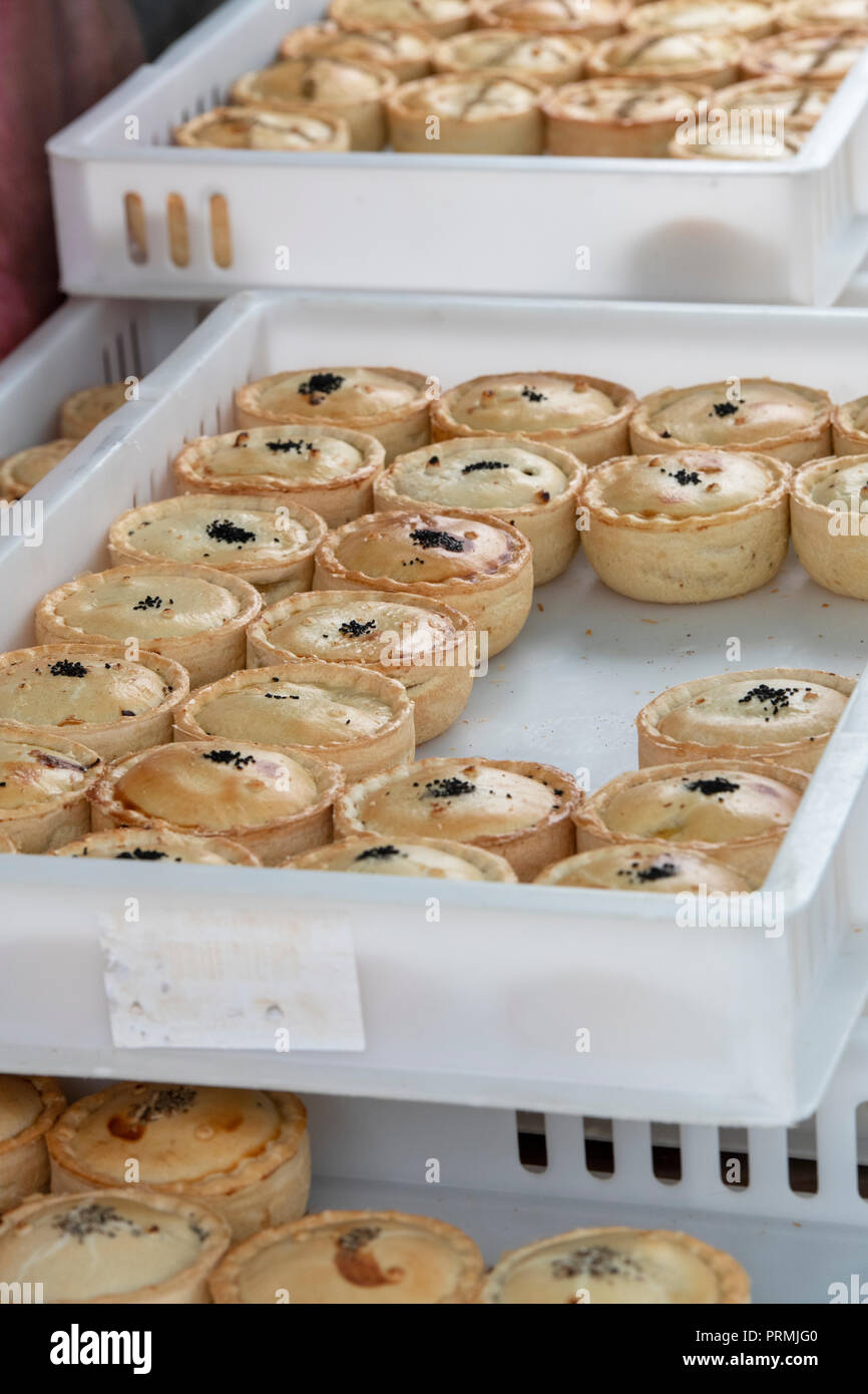 Pies selling hi-res stock photography and images - Alamy