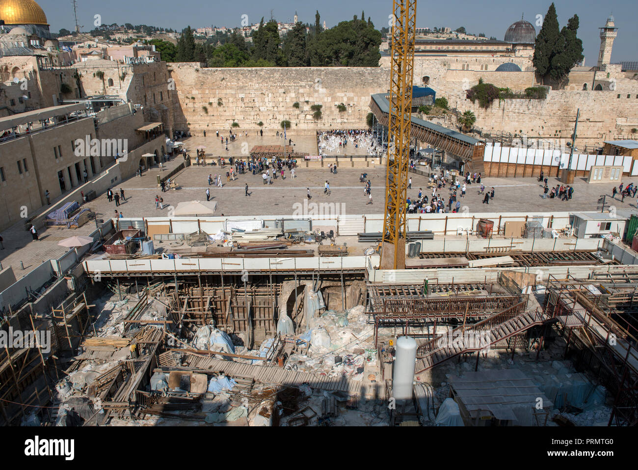 Wailing place jews praying wall hi-res stock photography and images - Alamy