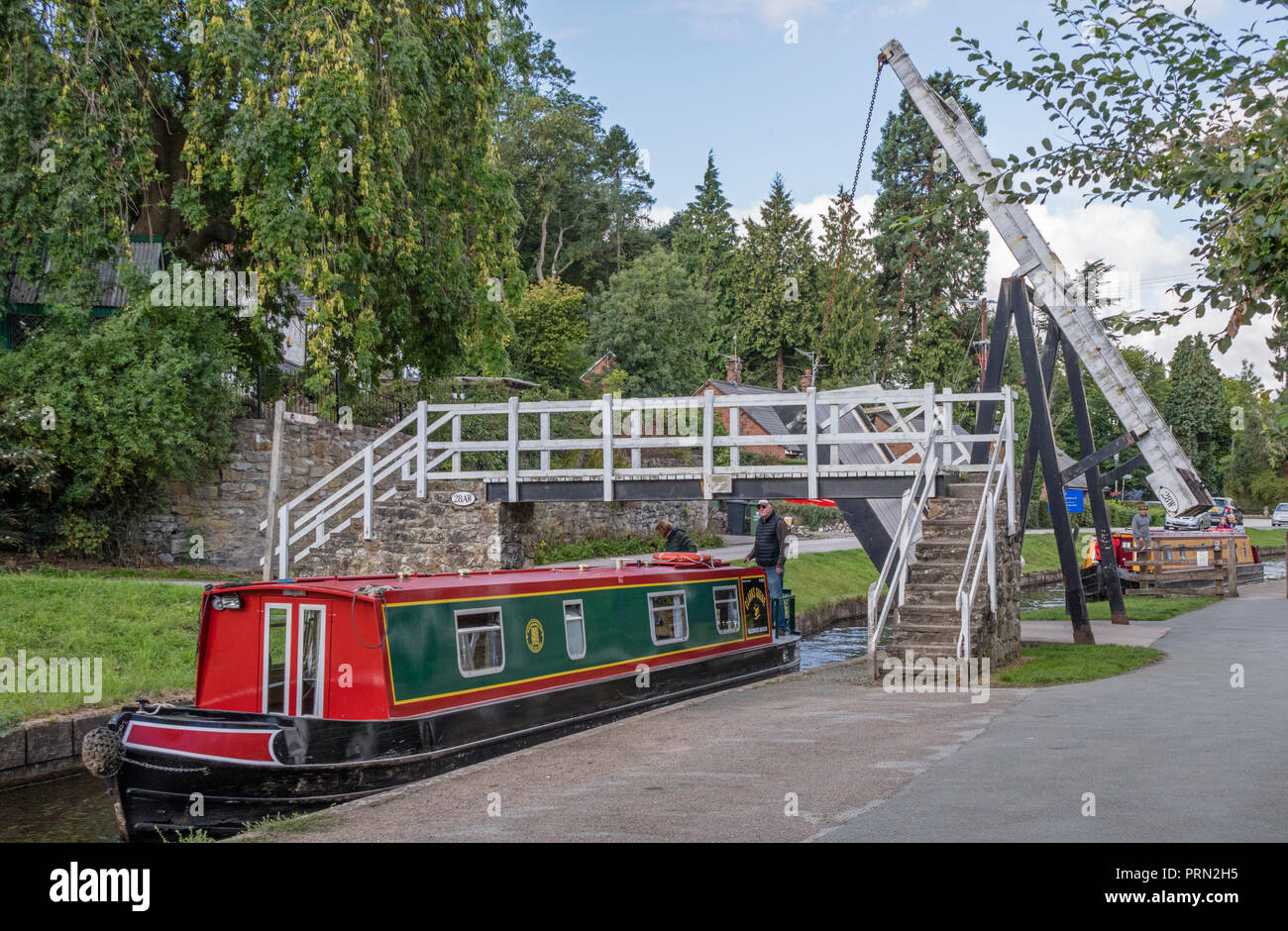 Boating on the Llangollen Canal near Trevor, Wales, UK Stock Photo - Alamy