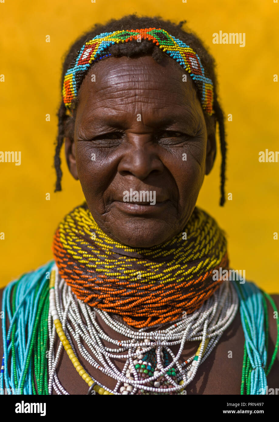 Mumuhuila tribe woman portrait, Huila Province, Chibia, Angola Stock ...
