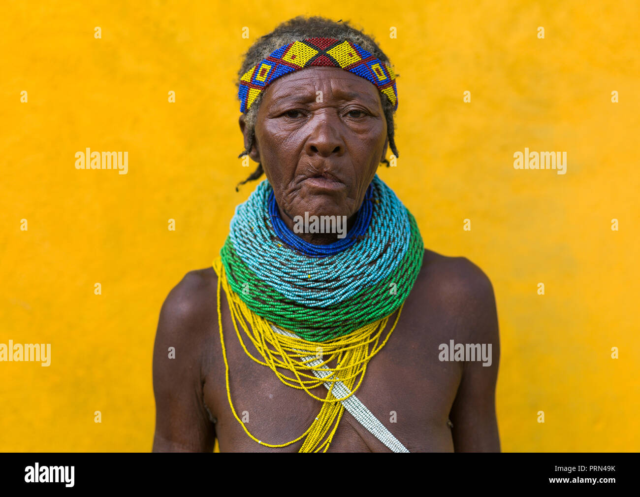 Portrait of a Mungambue tribe woman portrait, Huila Province, Chibia ...