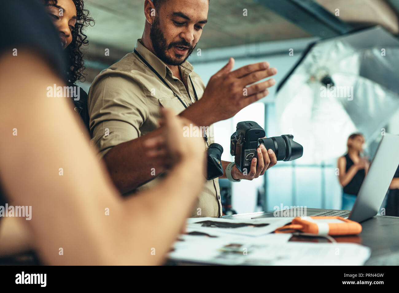 Team photographer hi-res stock photography and images - Alamy