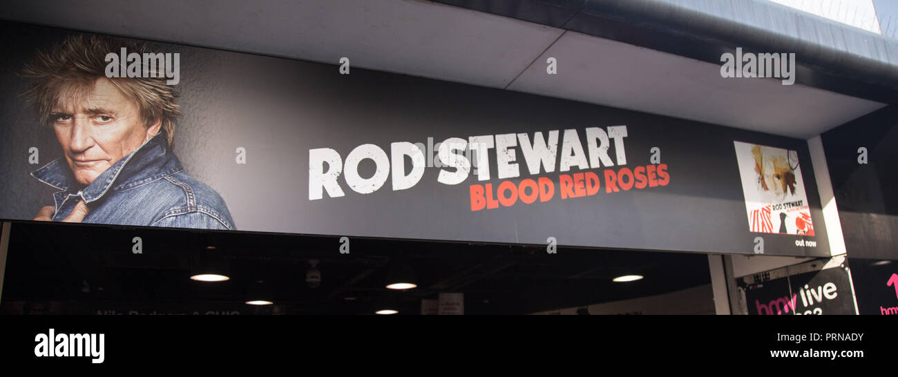 London, UK. 3rd October, 2018. Sir Rod Stewart celebrates the release ...