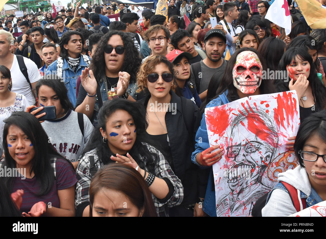 Mexico 1968 protest hi-res stock photography and images - Alamy