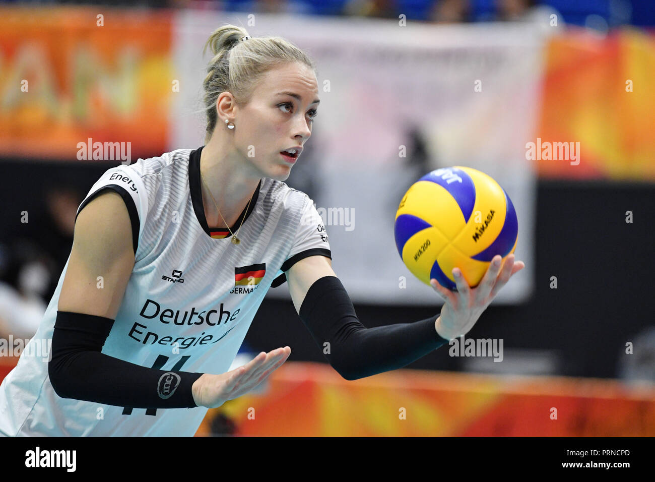 Louisa lippmann volleyball hi-res stock photography and images - Alamy