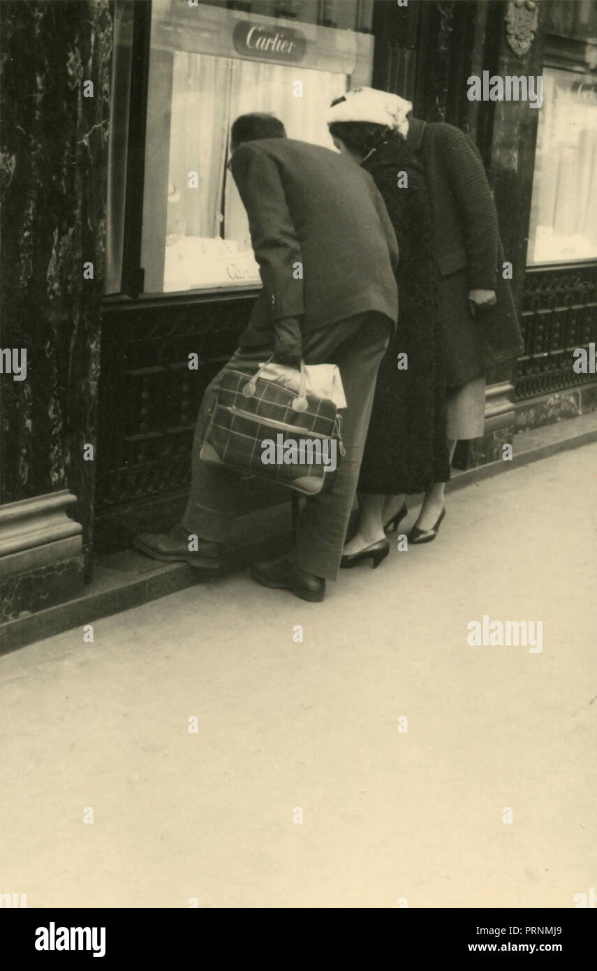 1950s shop hi-res stock photography and images - Alamy