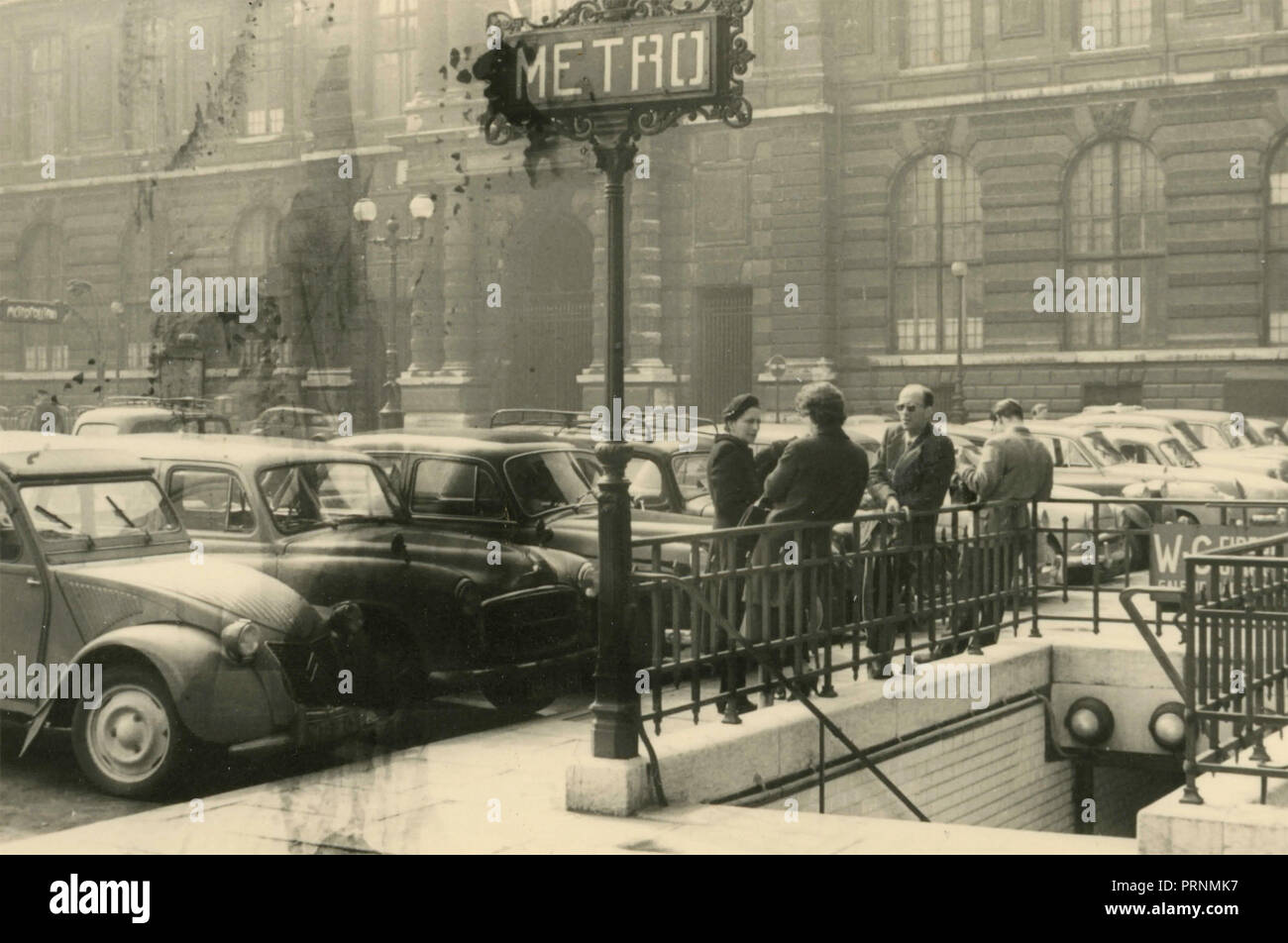 France 1950s hi-res stock photography and images - Alamy