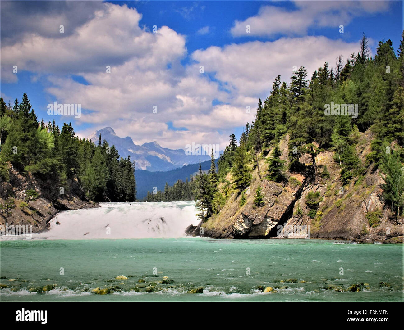 Banff national park caption hi-res stock photography and images - Alamy