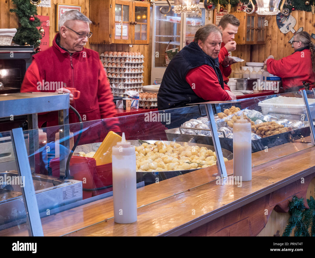 Kartofflen Stall on Hanover Christmas Market Stock Photo - Alamy