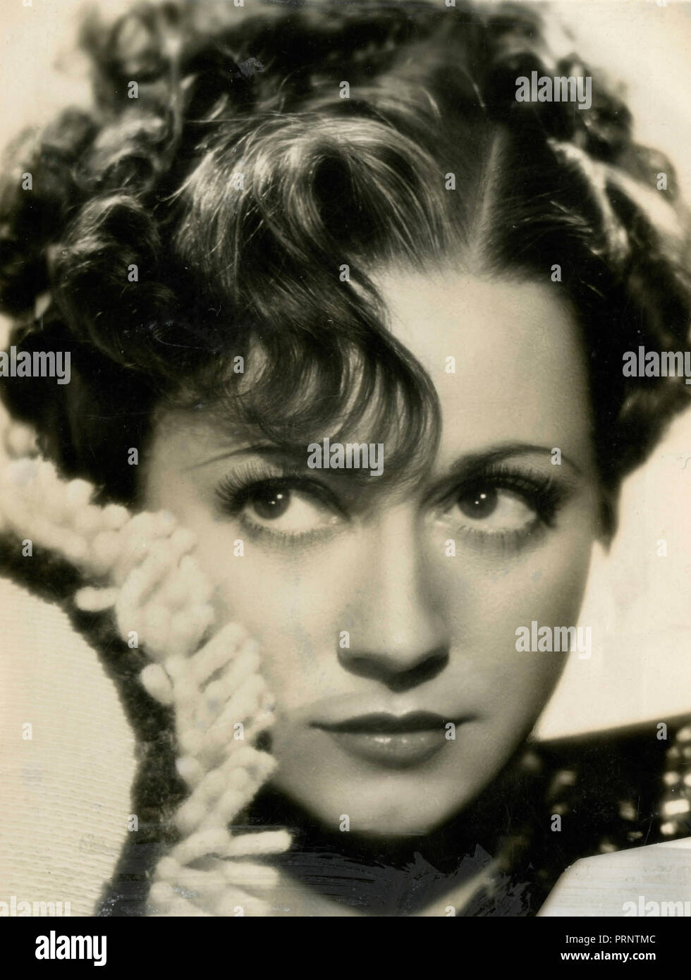 Maureen o'hara actress hi-res stock photography and images - Alamy