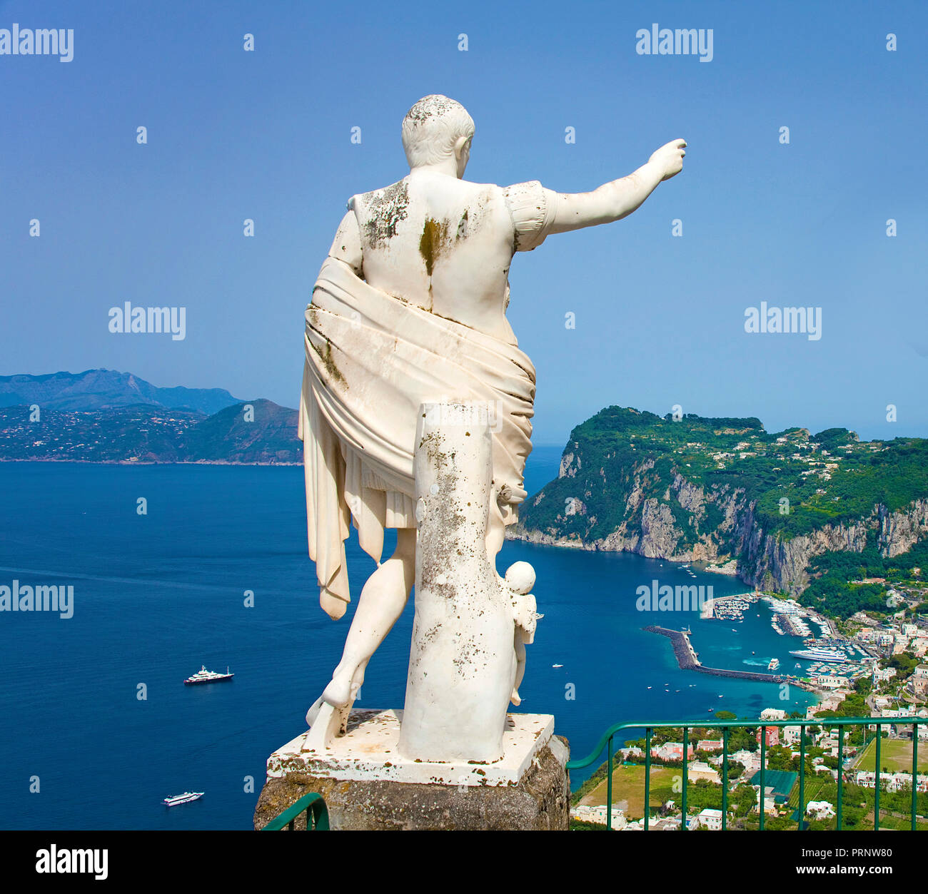 Statue of caesar augustus hi-res stock photography and images - Alamy
