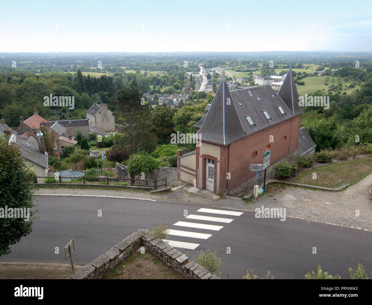 Domfront normandy france hi-res stock photography and images - Alamy