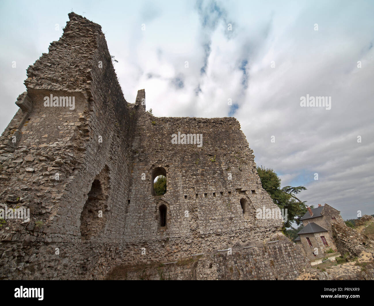 Domfront orne ruins castle hi-res stock photography and images - Alamy
