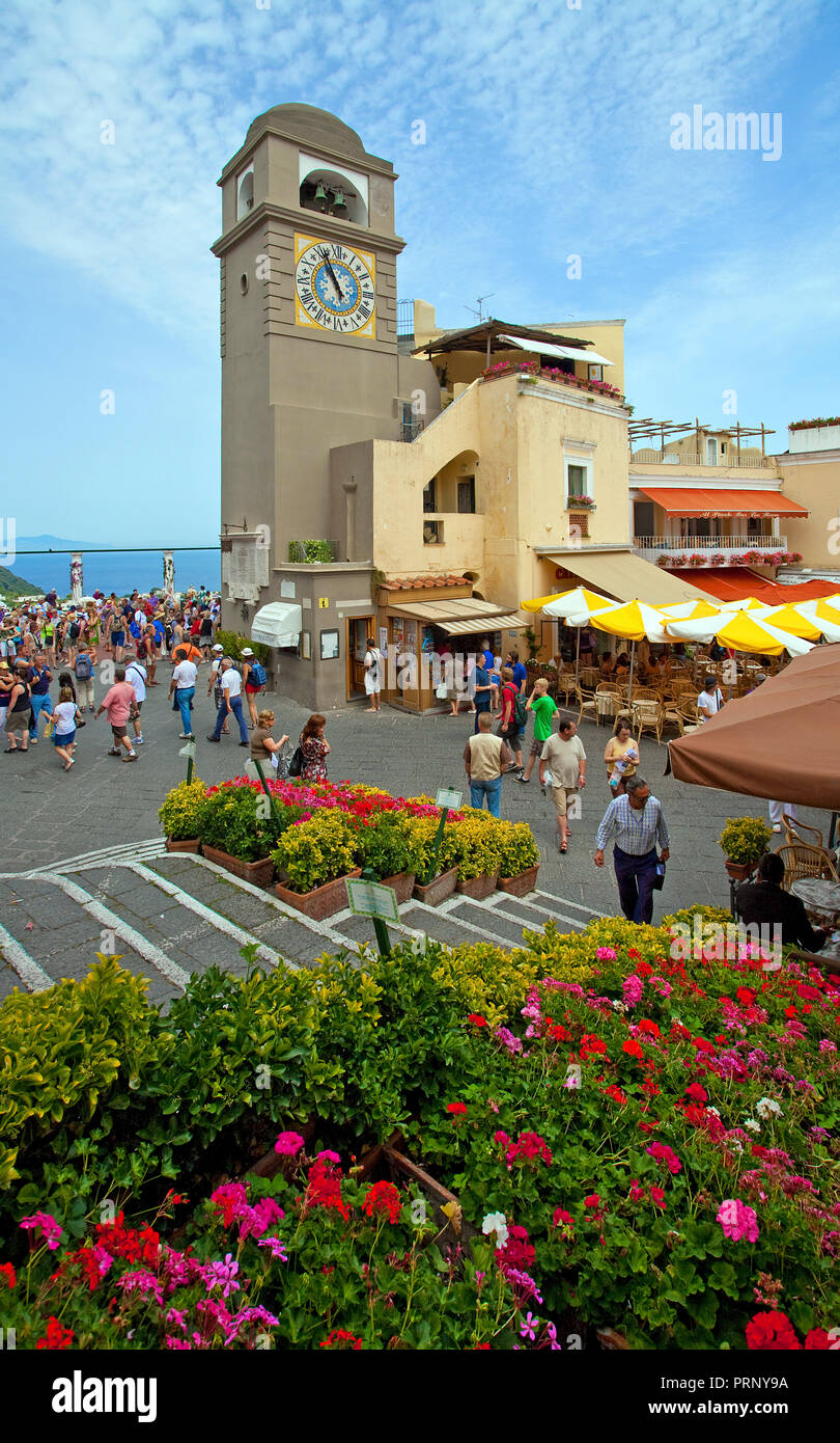 Piazza umberto i hi-res stock photography and images - Alamy