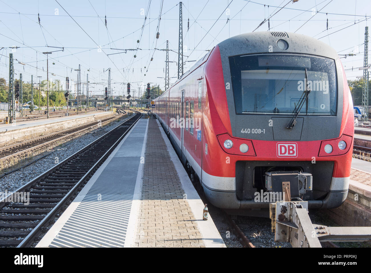 Zug bahn hi-res stock photography and images - Alamy