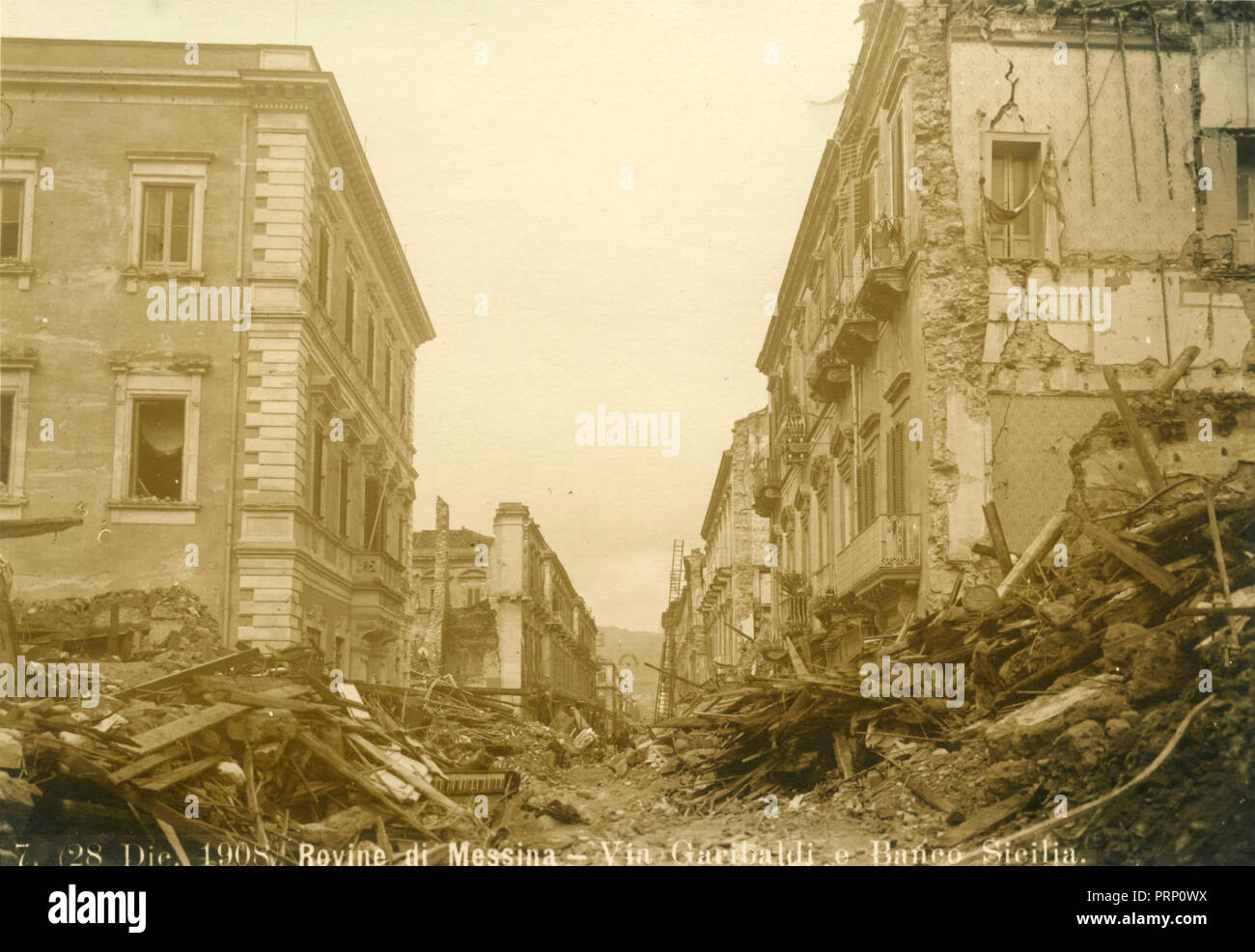 Earthquake Messina 1908 Naples Life,Death & Miracle