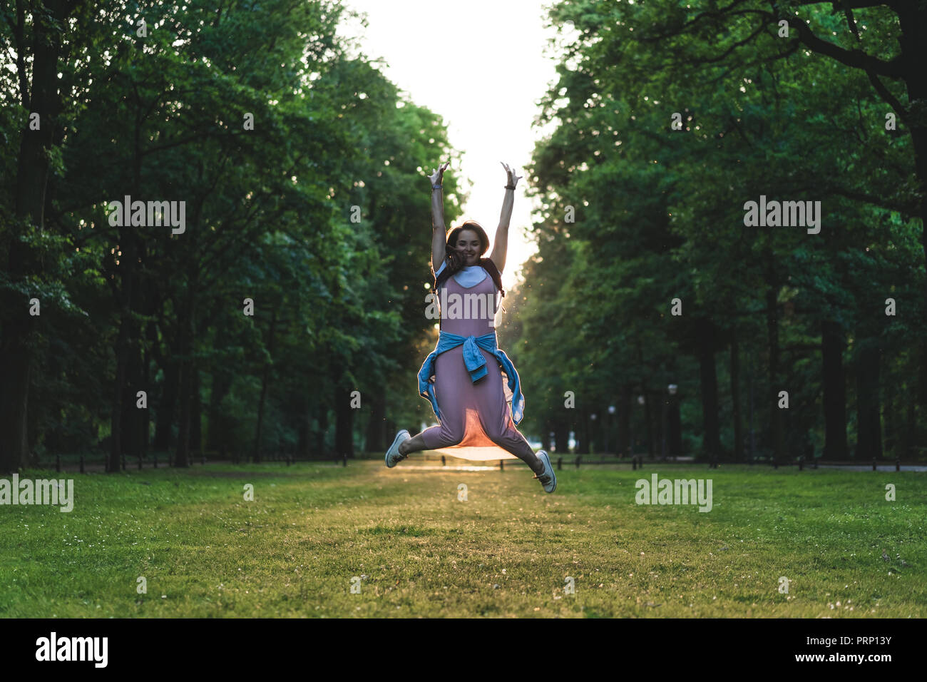 Woman arms wide summer hi-res stock photography and images - Alamy