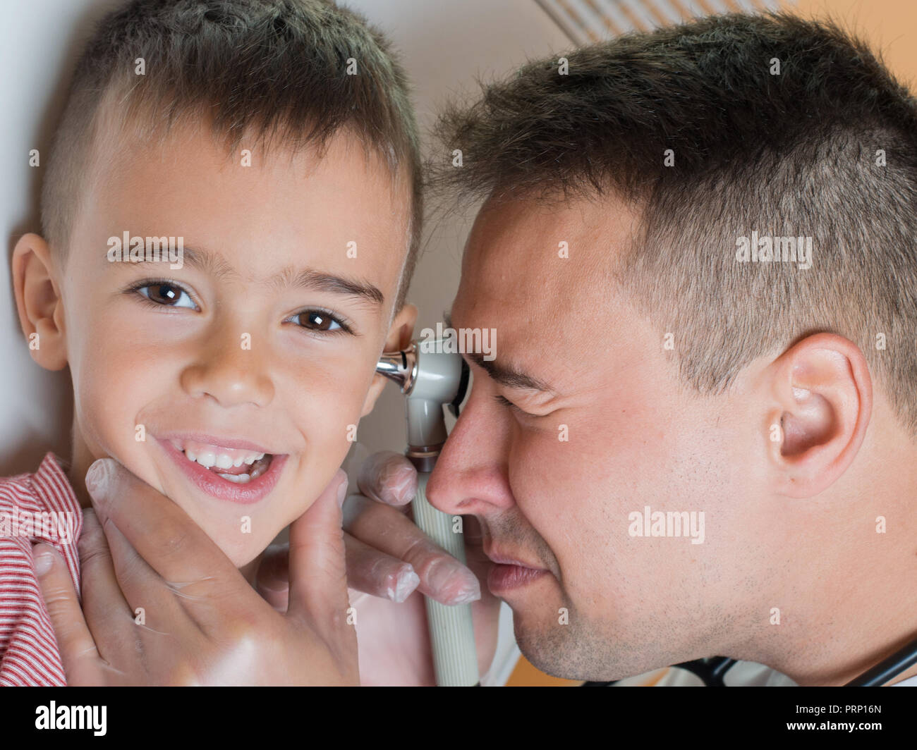 Tickle child hi-res stock photography and images - Alamy