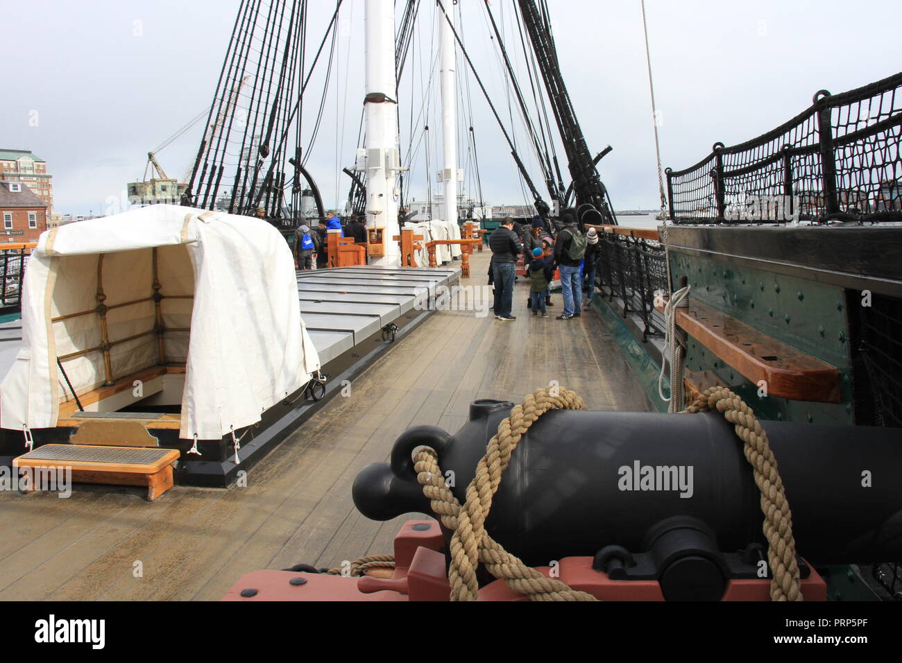 Uss constitution ship and museum hi-res stock photography and images ...