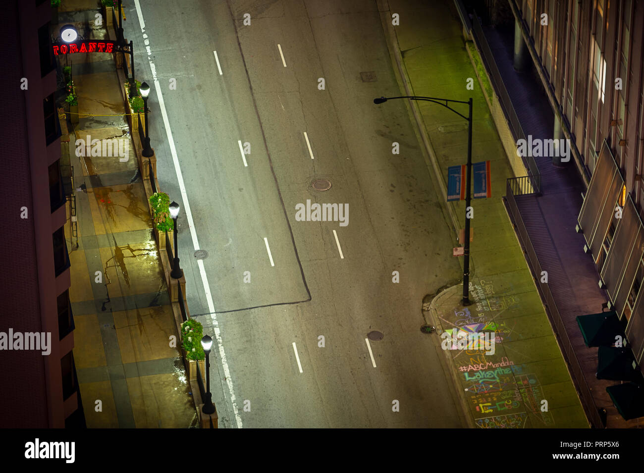 Aerial view of cars hi-res stock photography and images - Alamy