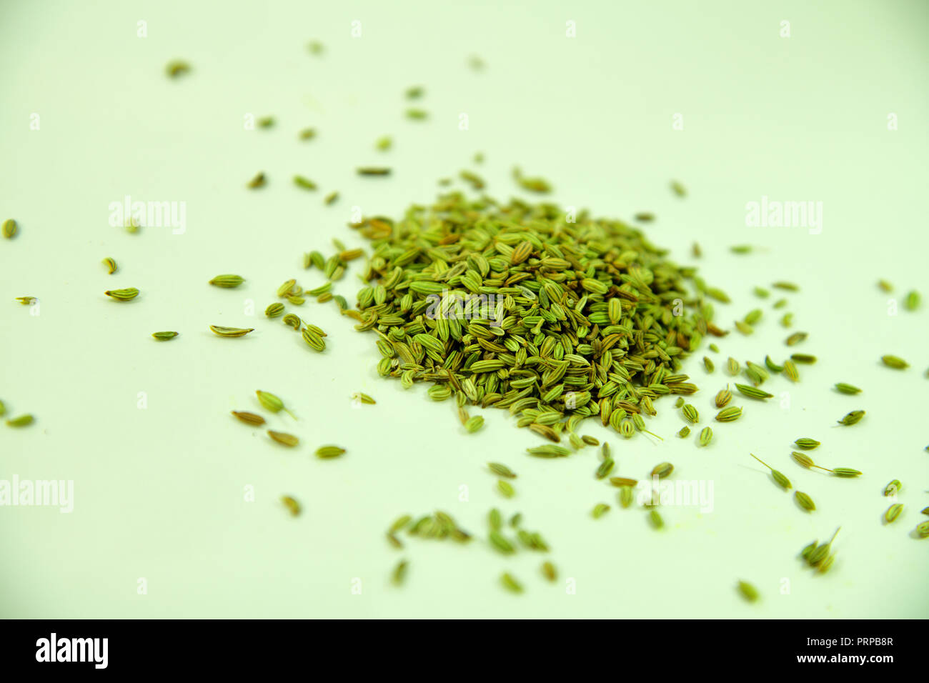 Indian spices- cinnamon, Cardamom, Mace, Fennel Seeds/ Sweet Cumin ...