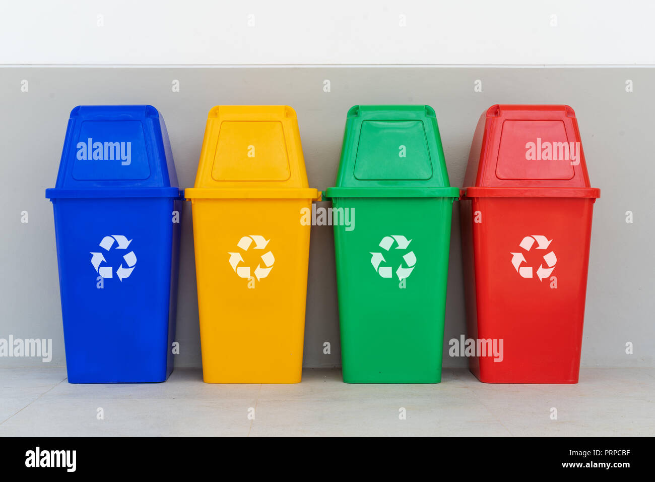 Recycle bins hi-res stock photography and images - Alamy