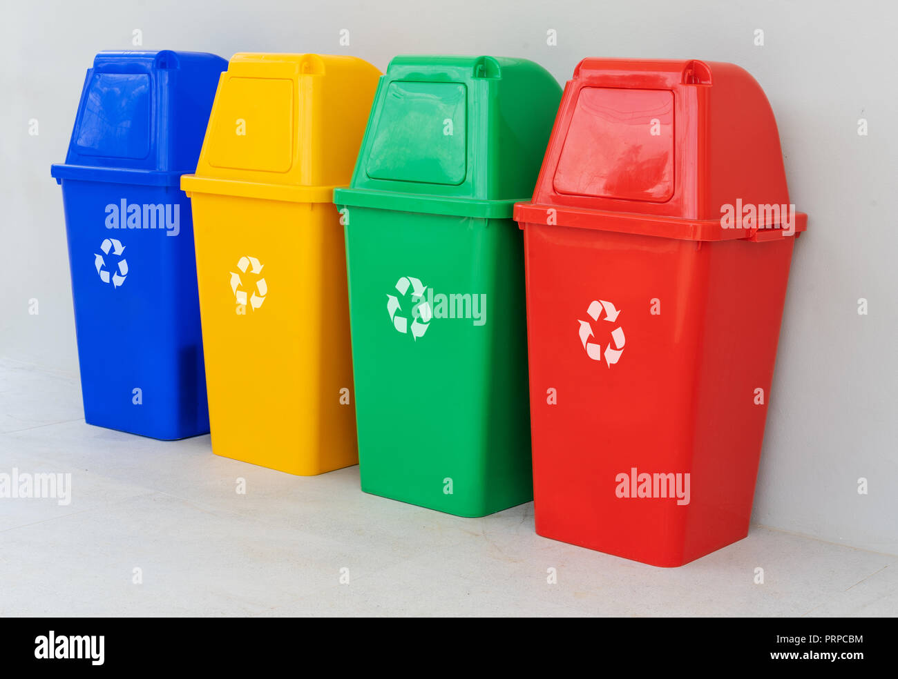 Recycle bins hi-res stock photography and images - Alamy