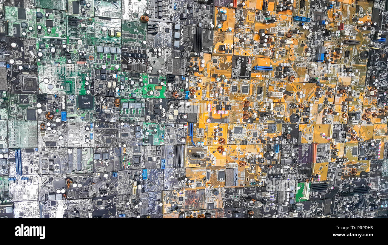 Electronic recycling facility hi-res stock photography and images - Alamy