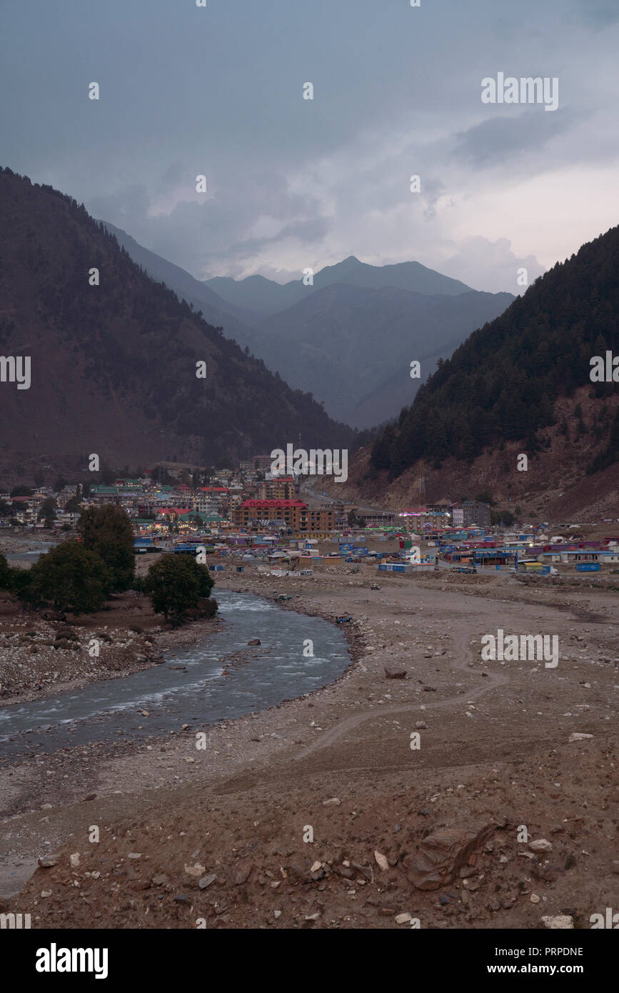 Tourism and travel in the north of Pakistan, Naran, through the ...