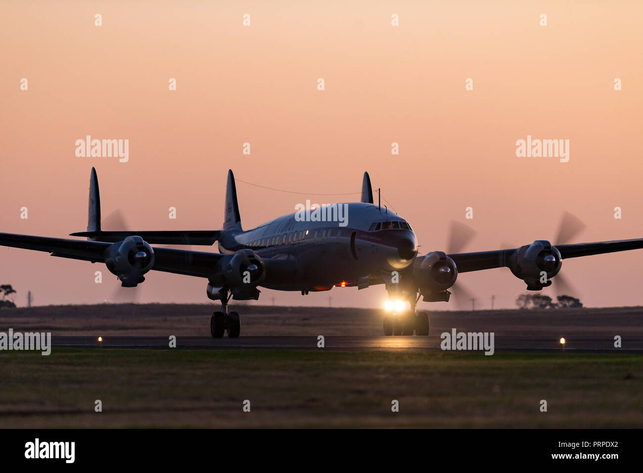 Lockheed C-121C Super Constellation vintage airliner aircraft VH-EAG ...