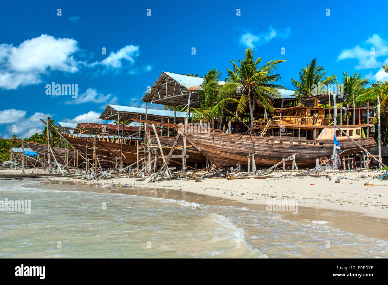 Schooner shipyard, Bira, Sulawesi, Indonesia Stock Photo - Alamy