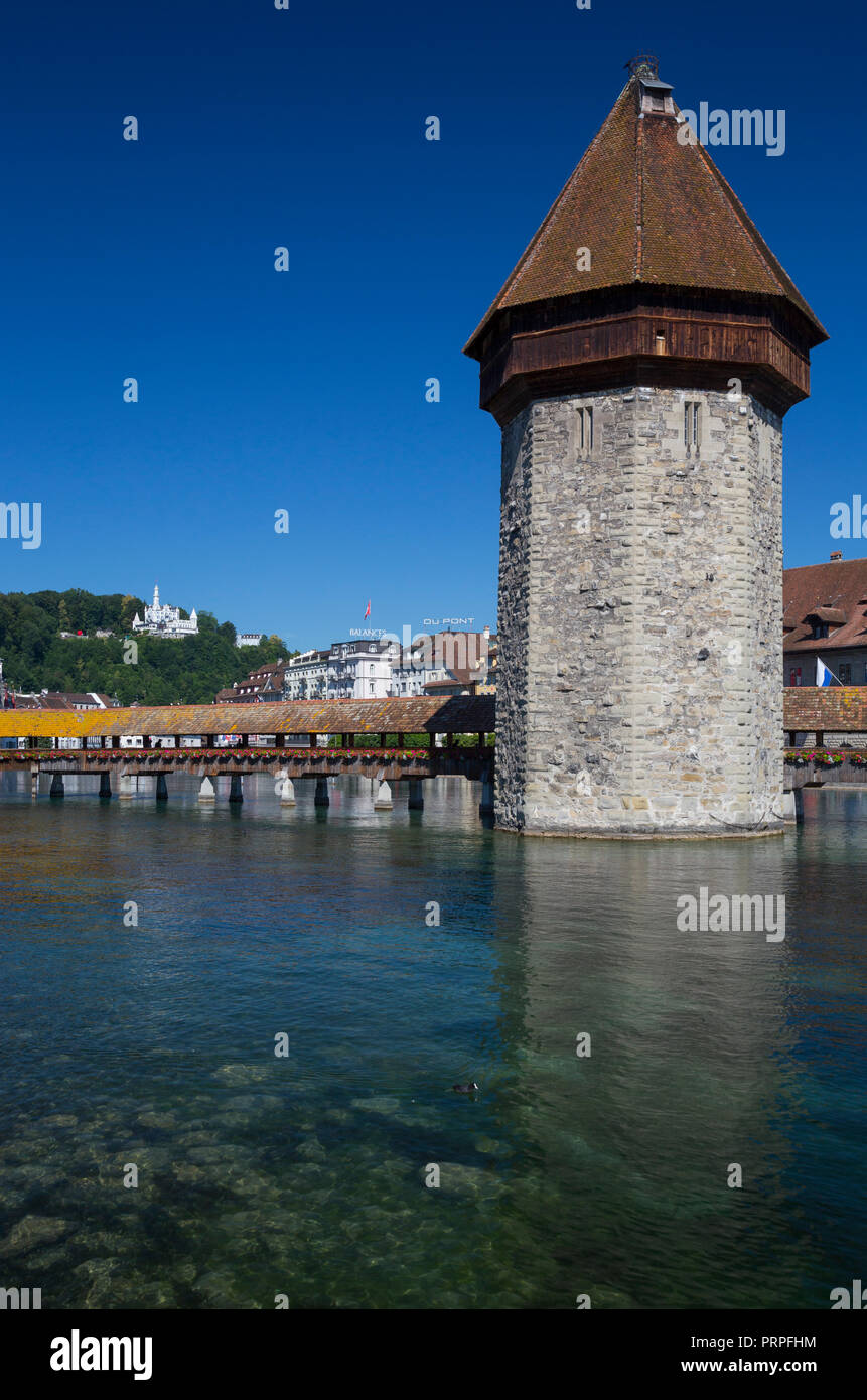 The Chapel Bridge (Kapellbrücke) in Lucerne, Switzerland Stock Photo ...