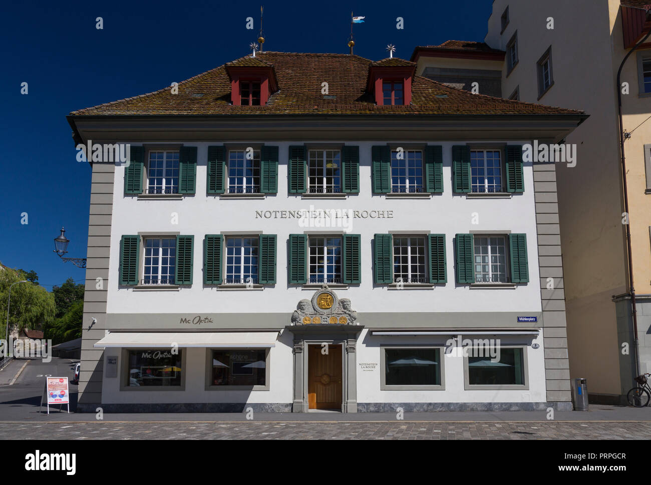 Swiss bank building hi-res stock photography and images - Alamy