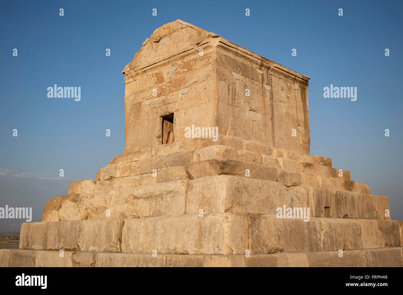 The tomb of Cyrus I at Pasargad in Iran Stock Photo - Alamy