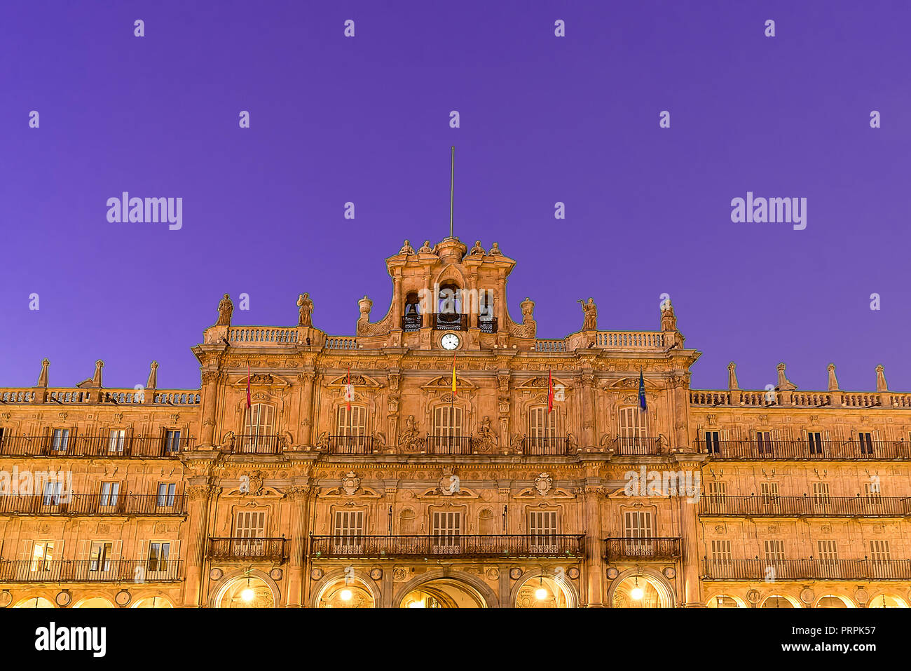 Long exposure photography of Plaza Mayor, main square, In Salamanca ...