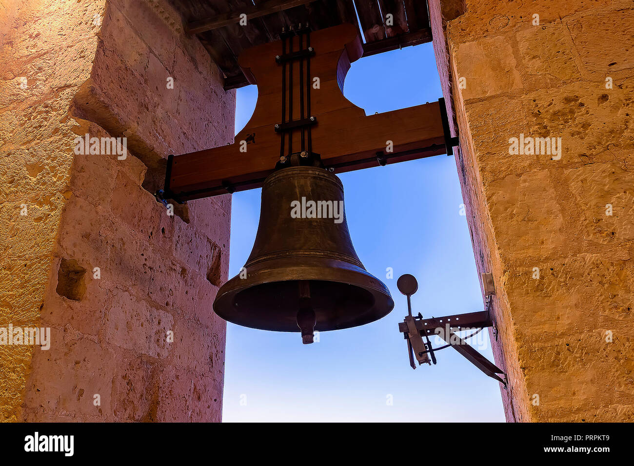 Automatic mechanism hi-res stock photography and images - Alamy