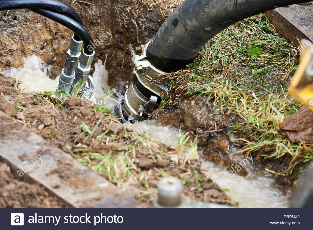 Drilling Fluid High Resolution Stock Photography and Images - Alamy