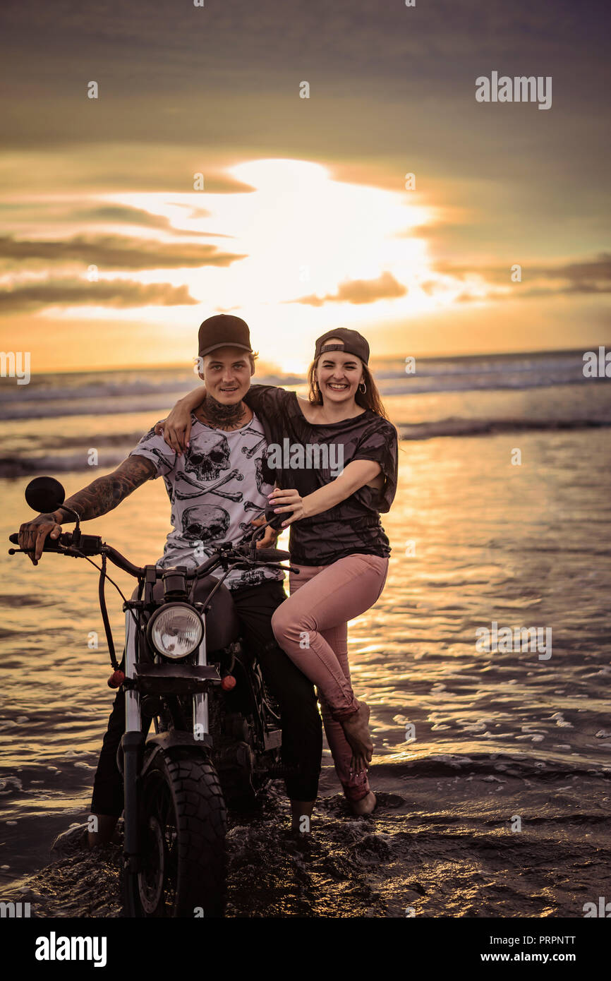 Motorcycle on the beach hi-res stock photography and images - Alamy