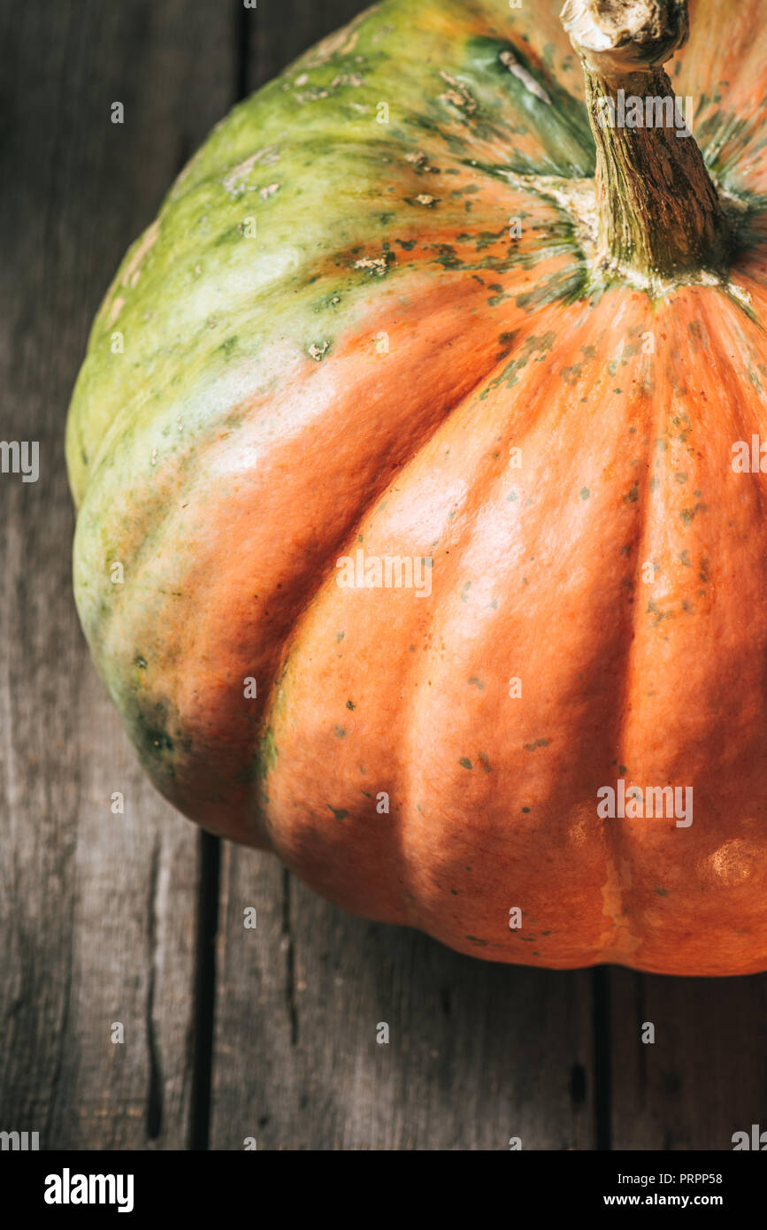 Tabletop styling hi-res stock photography and images - Alamy
