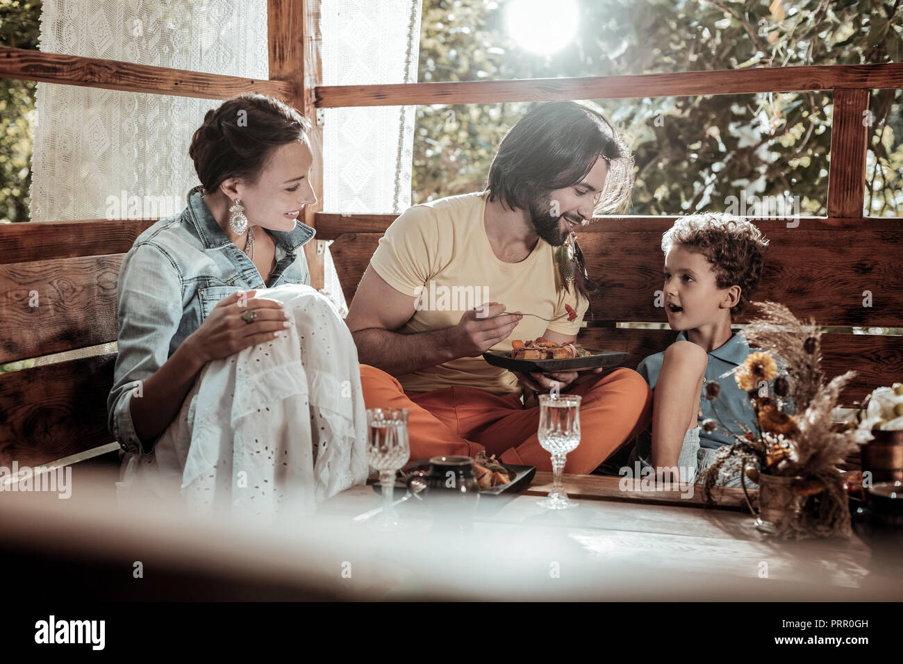 Telling parents hi-res stock photography and images - Alamy