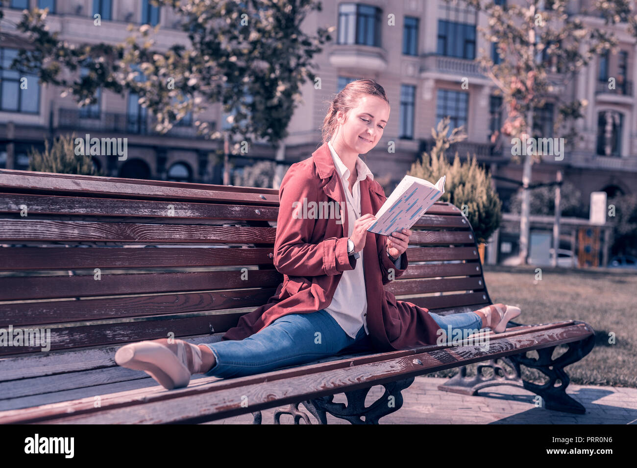 Young ballerina resting in ballet hi-res stock photography and images ...