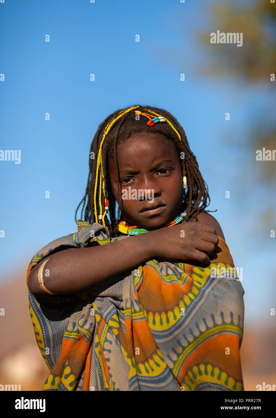Muhacaona tribe girl, Cunene Province, Oncocua, Angola Stock Photo - Alamy