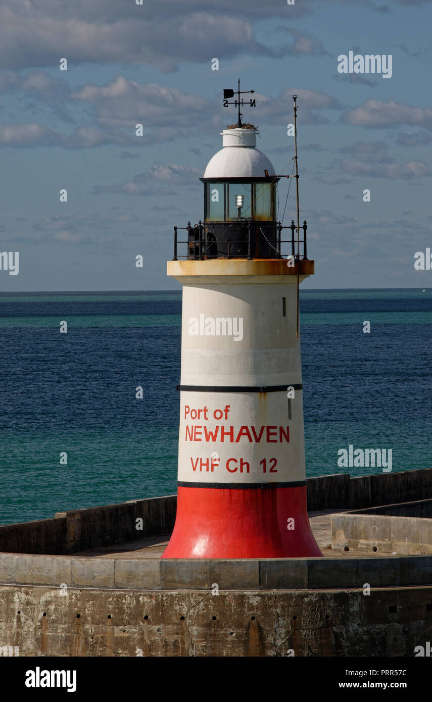 Newhaven harbour lighthouse hi-res stock photography and images - Alamy