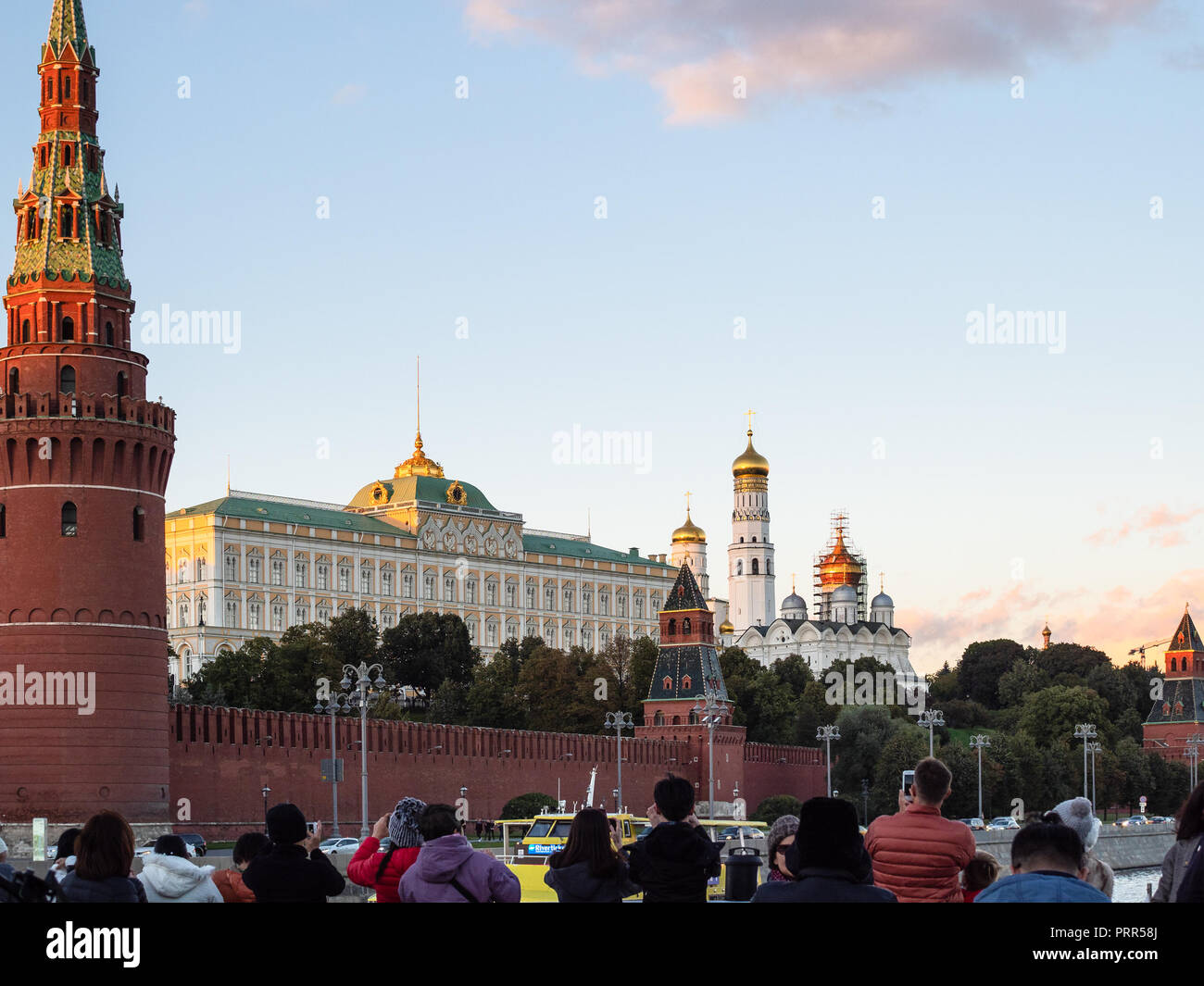 MOSCOW, RUSSIA - SEPTEMBER 27, 2018: tourists take pictures of Moscow ...