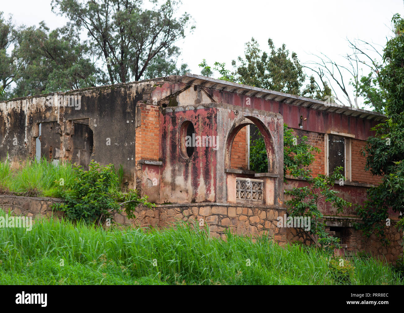 Old ruined portuguese colonial villa, Huambo Province, Huambo, Angola ...